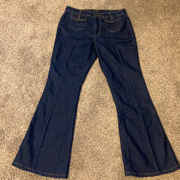 Baccini | Jeans | Baccini Size Womens Dark Jean With Flare Leg | Poshmark